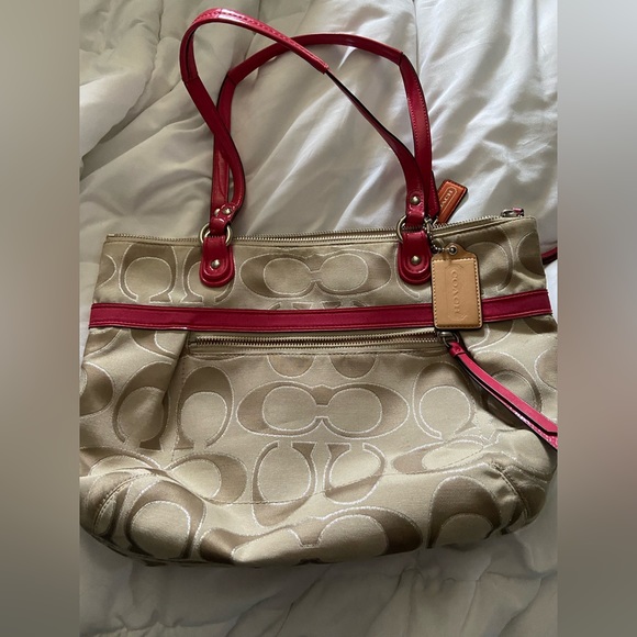 Coach | Bags | Coach Signature C Tote Medium Sized | Poshmark